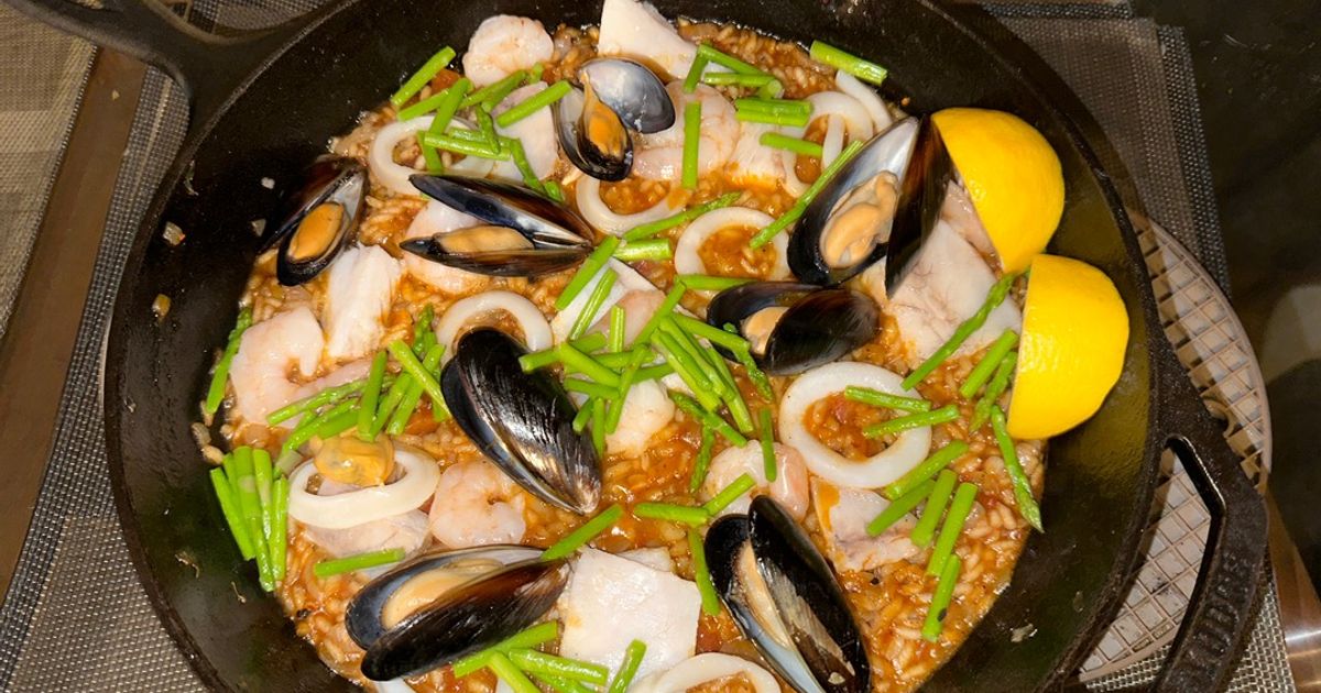 Perfect Paella With Seafood And Crispy Bottom 🤣 ️ ️ Recipe by farang31 ...