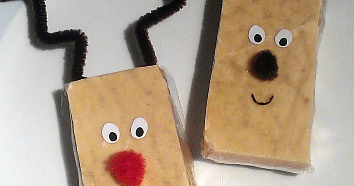 Vickys Reindeer Christmas Gift Fudge/Tablet Recipe by Vicky@Jacks Free ...