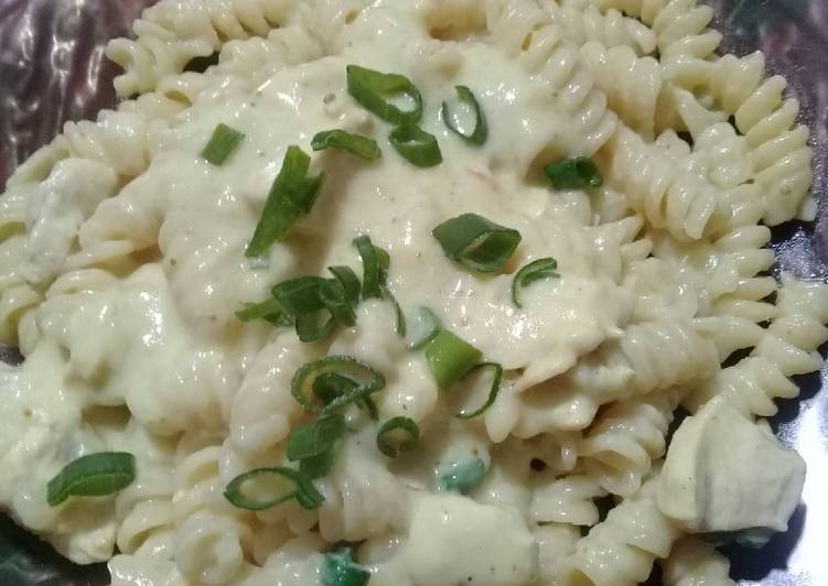 Fideos con salsa blanca Receta de Elsa Lagos- Cookpad