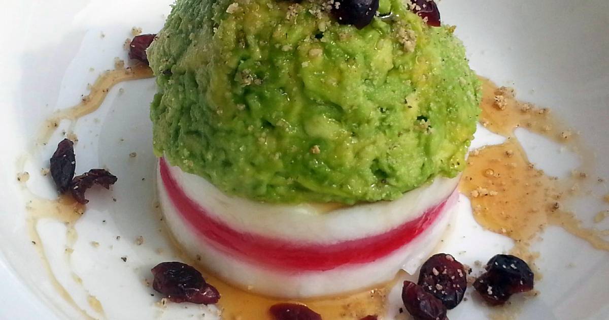 Avocado And Coconut Jello Dessert Recipe by Lyii G - Cookpad