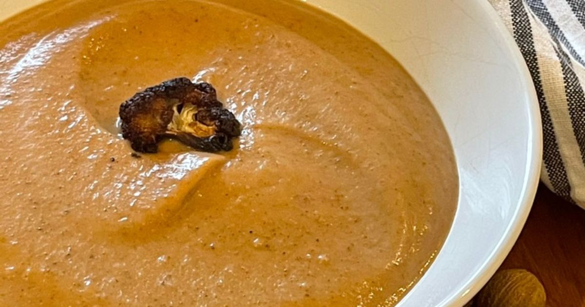 Roasted Cauliflower & Nutmeg Soup 🥣 Recipe by Sonia - Cookpad