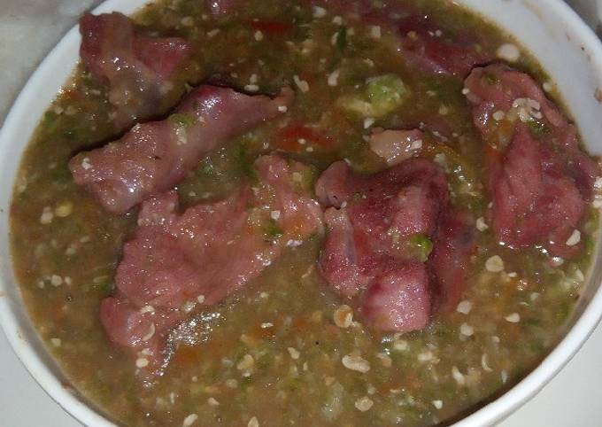 Tuwon shinkafa da miyar kubewa danya girki daga nafisat kitchen - Cookpad