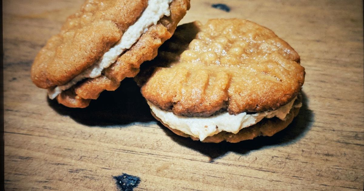 Nutter Butter Sandwich Cookies Recipe By Kamado John Wayne