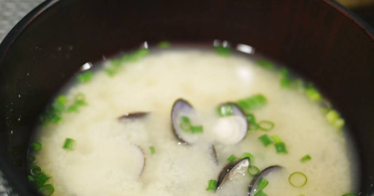 Shijimi Clam Miso Soup Recipe by cookpad.japan - Cookpad