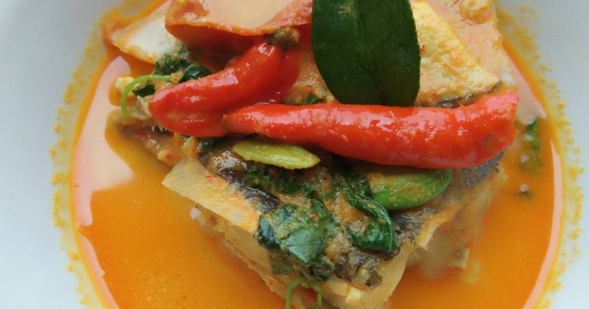 Resep Kepala ikan simba bumbu kuning oleh Ika Ika - Cookpad