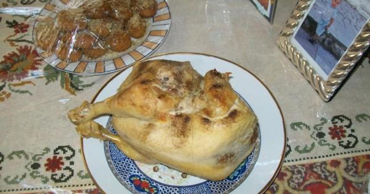 Χριστουγεννιάτικη Πηλιορείτικη κότα γεμιστή Συνταγή από τον/την ...