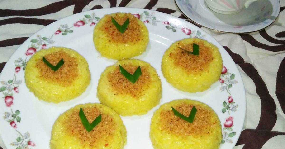 30 resep ketan kuning serundeng enak dan sederhana - Cookpad
