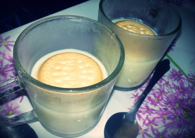 Postre rico, fácil y económico Receta de Melania- Cookpad