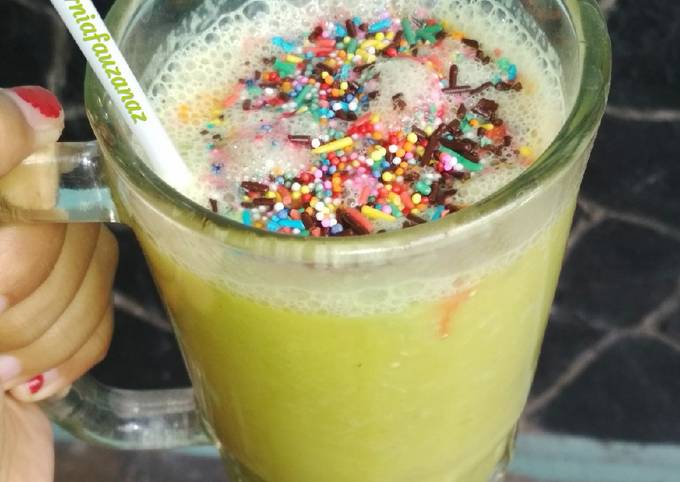 Resep Jus Alpukat topping meses simple oleh Kurnia's Kitchen - Cookpad