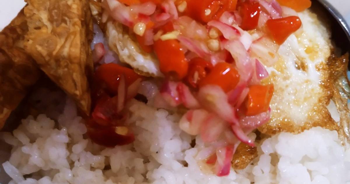 Resep Tempe telor sambal matah oleh Mama Pina - Cookpad