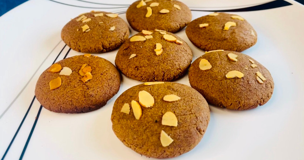 Jaggery & Ragi Cookies Without Oven Recipe by All Is Gud - Cooking With ...