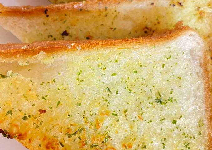 Resep Garlic bread roti tawar oleh Peggy Melati - Cookpad