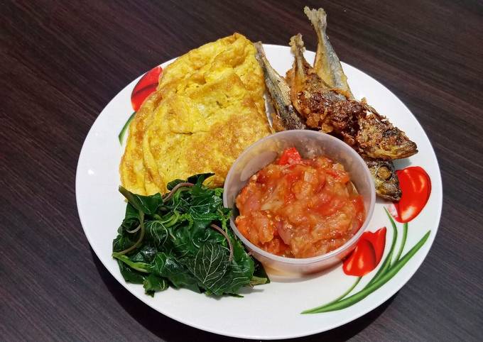 Resep Bayam Rebus Plus Sambal oleh Lia Ariani - Cookpad