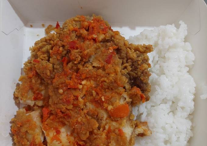 Resep Ayam mcd geprek sendiri oleh Provani Winda Wardani - Cookpad