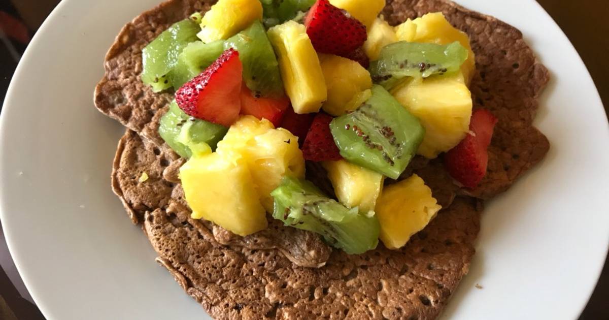 Panqueques de avena y café, con frutas Receta de Bren - Cookpad