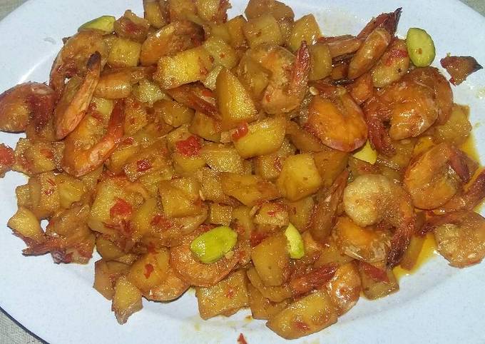 Resep Sambal goreng kentang udang oleh Anggita Amelia Pangesti - Cookpad