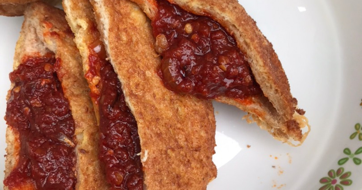 Resipi Roti Poket Sambal Merah Meyala oleh Puuan Nurshanabi Muhaimin ...