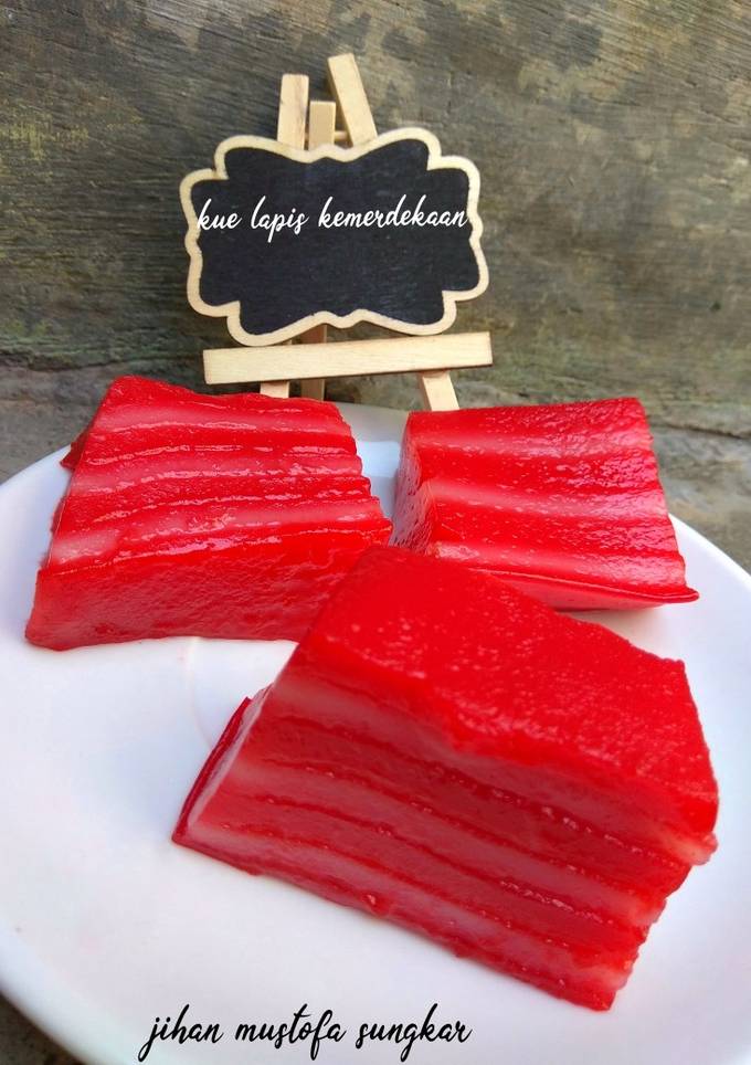 Resep Kue lapis kemerderkaan #semarak_merahputihclover oleh Jihan ...