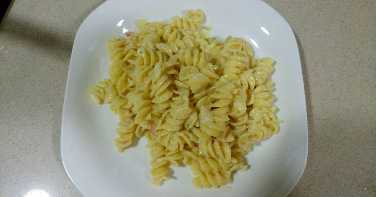 Fusilli carbonara Receta de Juan José Sánchez González- Cookpad