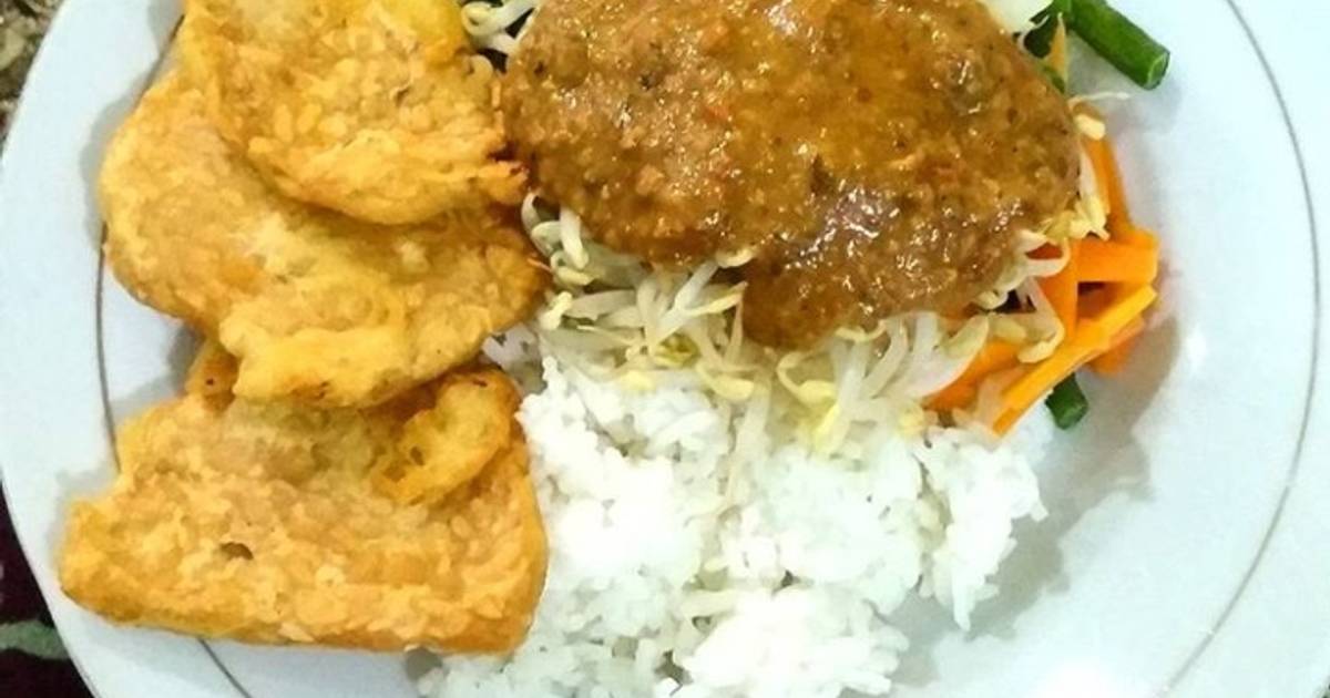 Resep Nasi Pecel Praktis + Tempe Tepung oleh Riezha Icha - Cookpad