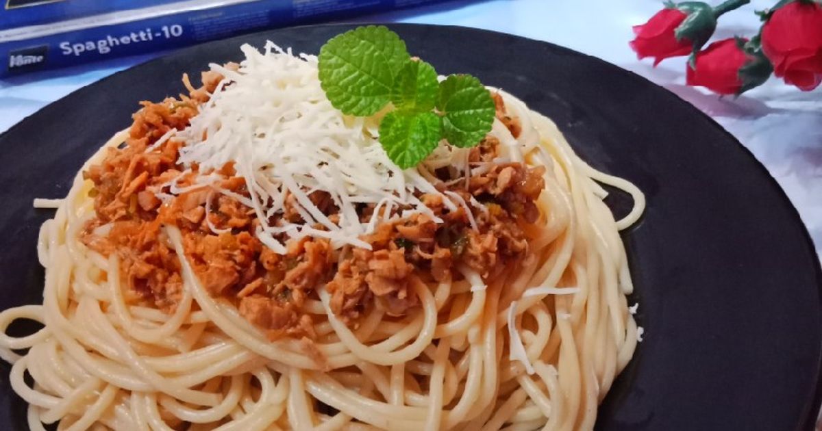 Resep Spaghetti Toping Ayam Kecap oleh Tatik Sugiati - Cookpad