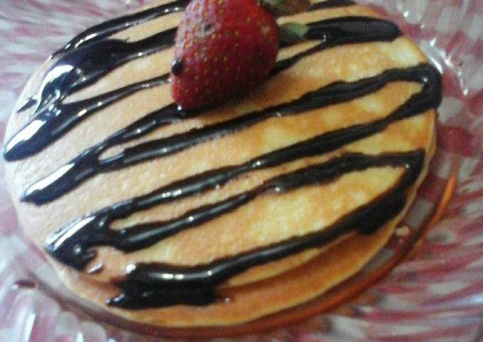 Resep Pancake simple oleh Khadijah - Cookpad