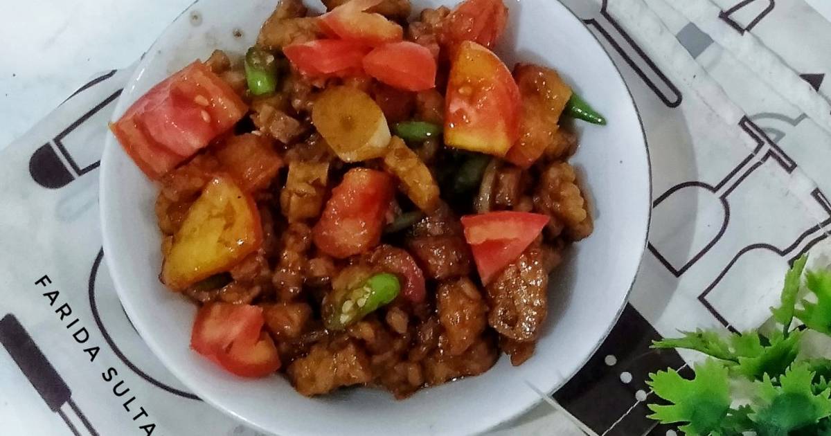 Resep Orek Tempe Tomat Kecap oleh farida Sulthan 🇮🇩 (IG. Malika02782) - Cookpad