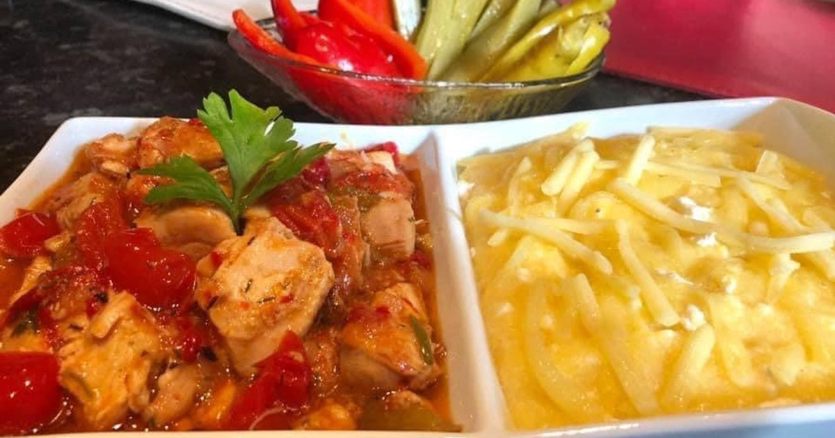 Ostropel De Pui Cu Mămăligă și Murături, rețetă de Elena Georgeta ...