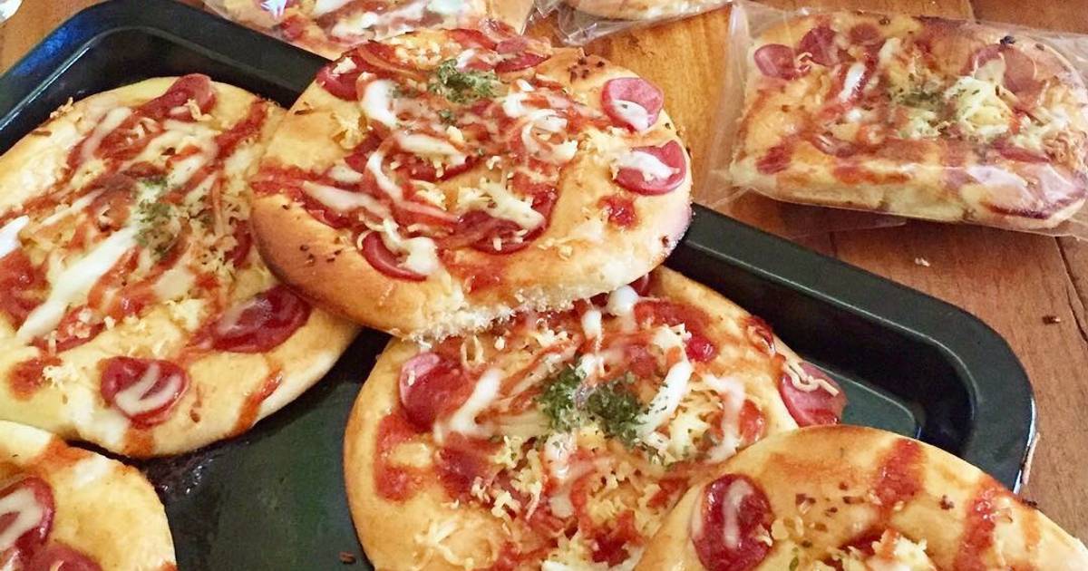 Resep Pizza mini oleh Galuh candra - Cookpad