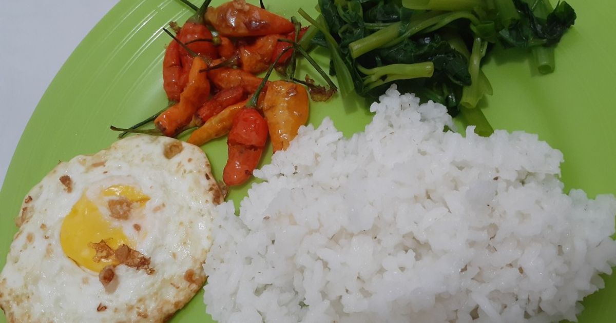 Resep telur mata sapi cabai rawit rumahan enak dan mudah - Cookpad