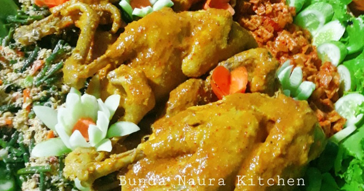 Resep Ayam Ingkung Bumbu Khas oleh Bunda Naura - Cookpad
