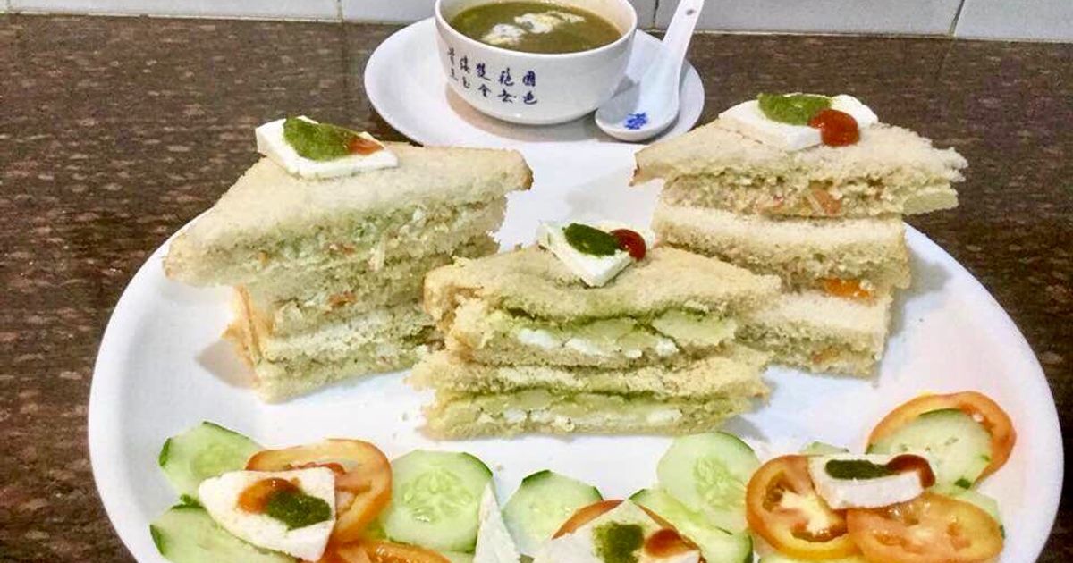 Bombay Veg Paneer Sandwich With Spinach Soup Recipe by Sadhana Mohindra ...