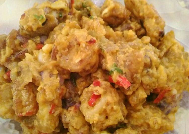 Resep Cumi saos telur asin oleh Aida Hastuti - Cookpad