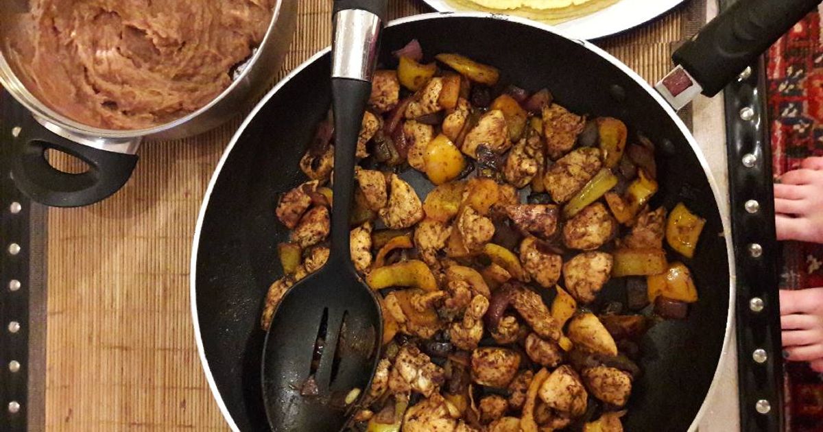Quick Fajitas Recipe by Thomasina Pantelides - Cookpad
