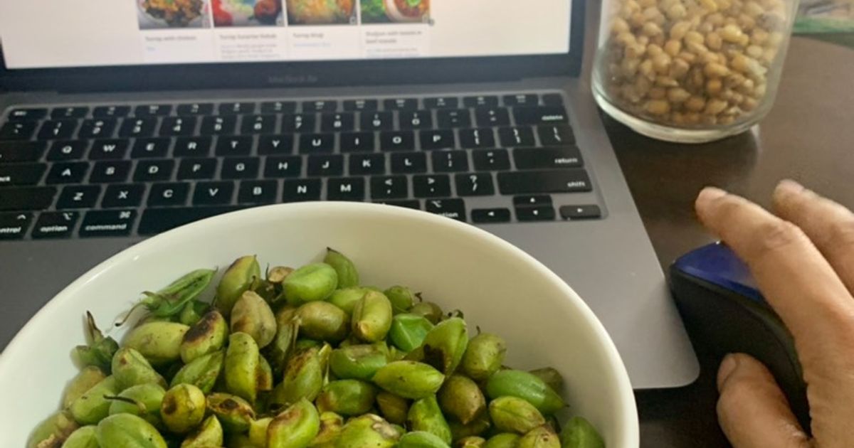 Holay ~ The Ultimate Snack At Work😋 Recipe by Sarosh Zeeshan - Cookpad