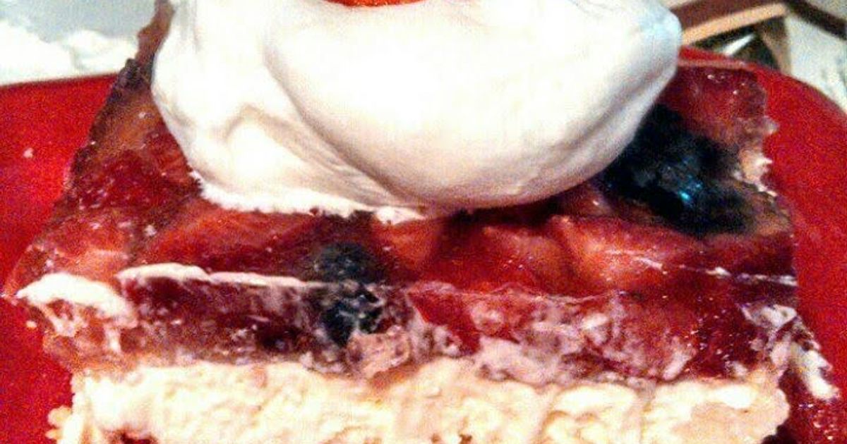 Kona Fruit Cream Dream Pie Recipe by summerplace