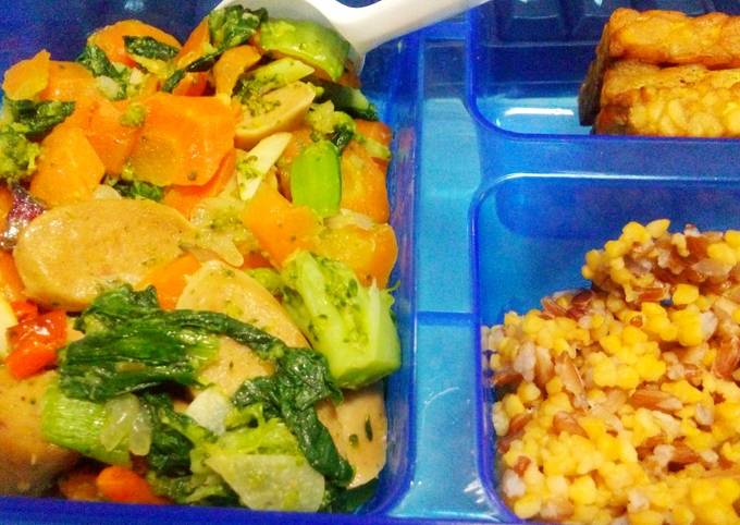 Resep Oseng Sayur Kombinasi Sosis oleh MiaLezatos - Cookpad