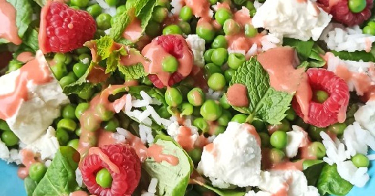 Salade Sucrée Salée Aux Fruits Rouges, Feta Et Menthe de @chris and co ...