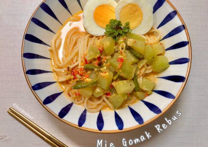 Resep Mie Gomak Rebus oleh Hesti Pratiwi - Cookpad
