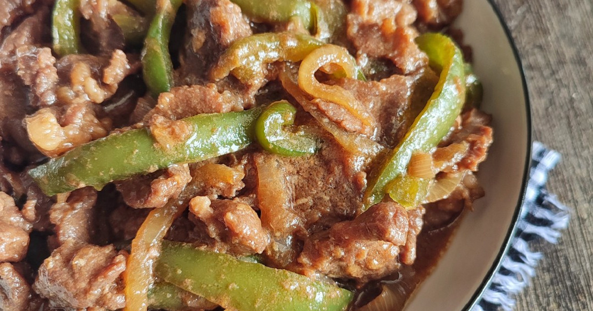 Resep Daging Sapi Tumis Paprika oleh Nuniek Wijayanti - Cookpad