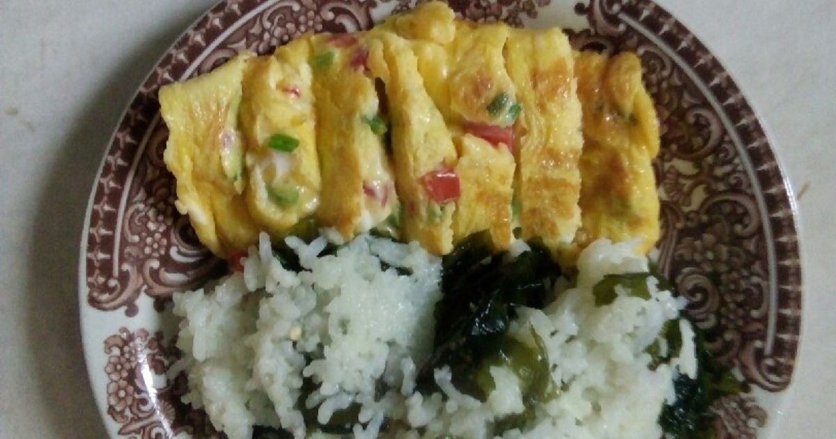 Resep Nasi Rumput Laut Dan Cheesy Omelette oleh Sri Utami Andini - Cookpad