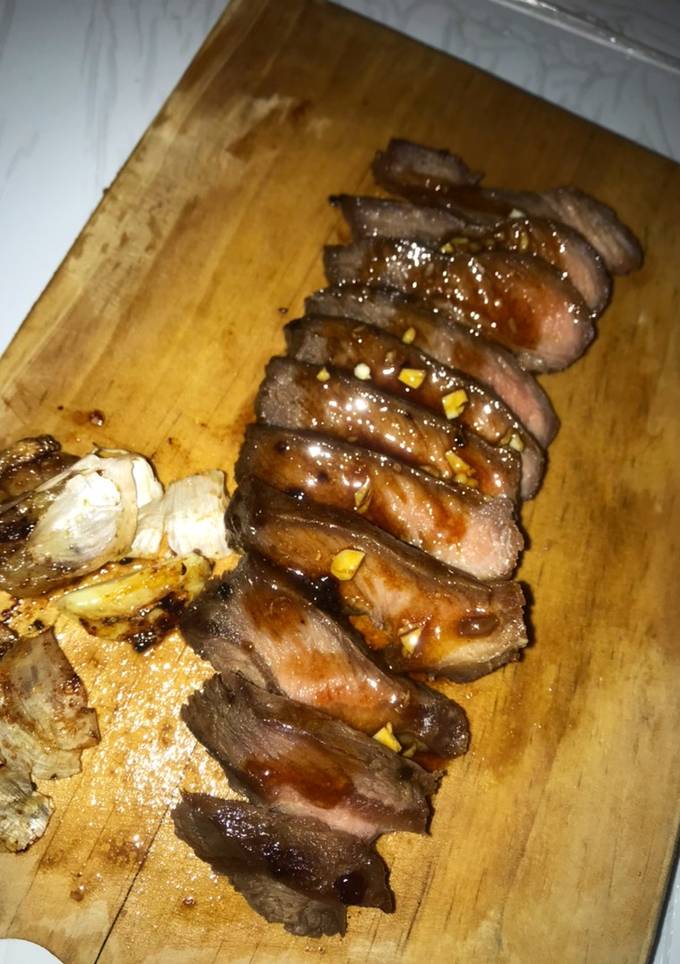 Resep Steak Daging Sapi Medium Rare oleh Dini Andriyane Prawoto - Cookpad