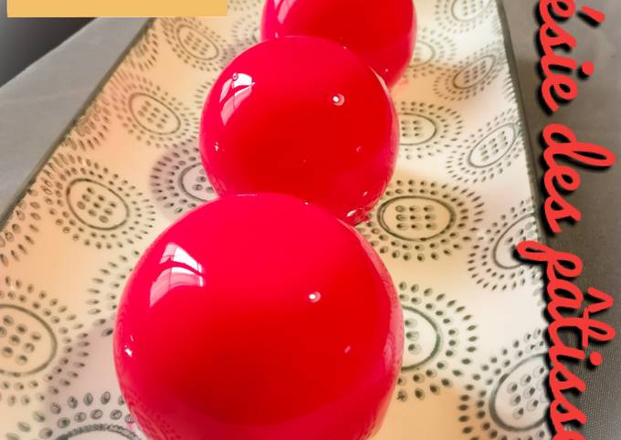 Entremets vanille/fruits rouges de Varoquier Myriam - Cookpad