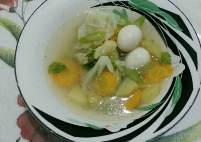 Resep Sop telur puyuh 🍲😍 oleh NK yusha gheen - Cookpad