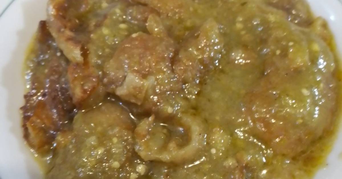 Costilla de cerdo en salsa verde Receta de Herminia Zarate- Cookpad