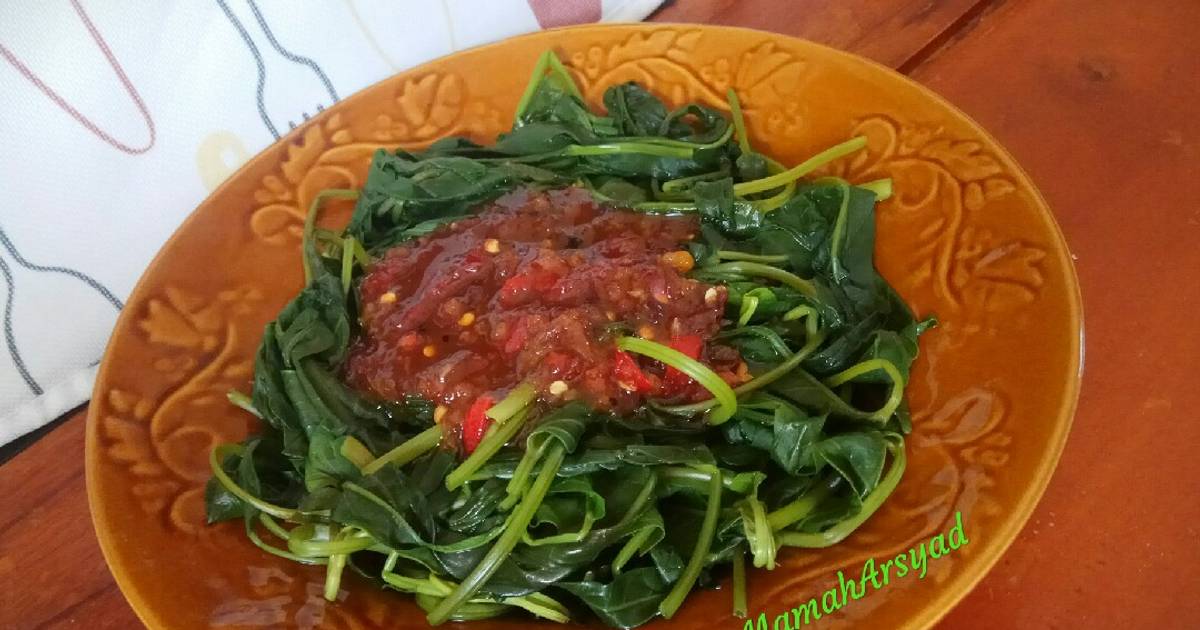 Resep Plecing Kangkung Jawa oleh Mamah Arsyad - Cookpad