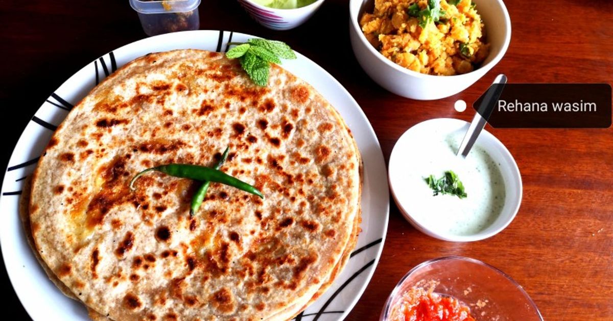 Aalo Bharay Parathay Recipe by Rehana Wasim - Cookpad