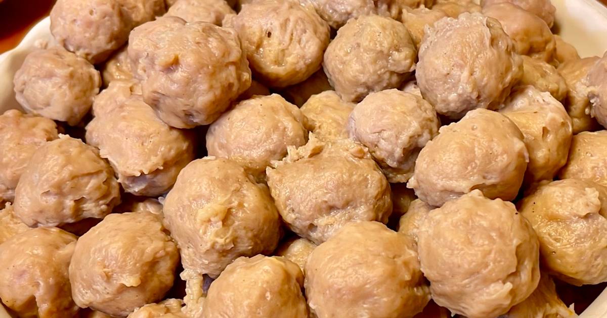 Resep Bakso daging sapi kenyal oleh rahma.sari88@yahoo.co.id - Cookpad