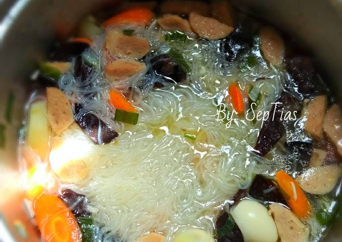 Resep Sop Kimlo oleh Septi ST - Cookpad