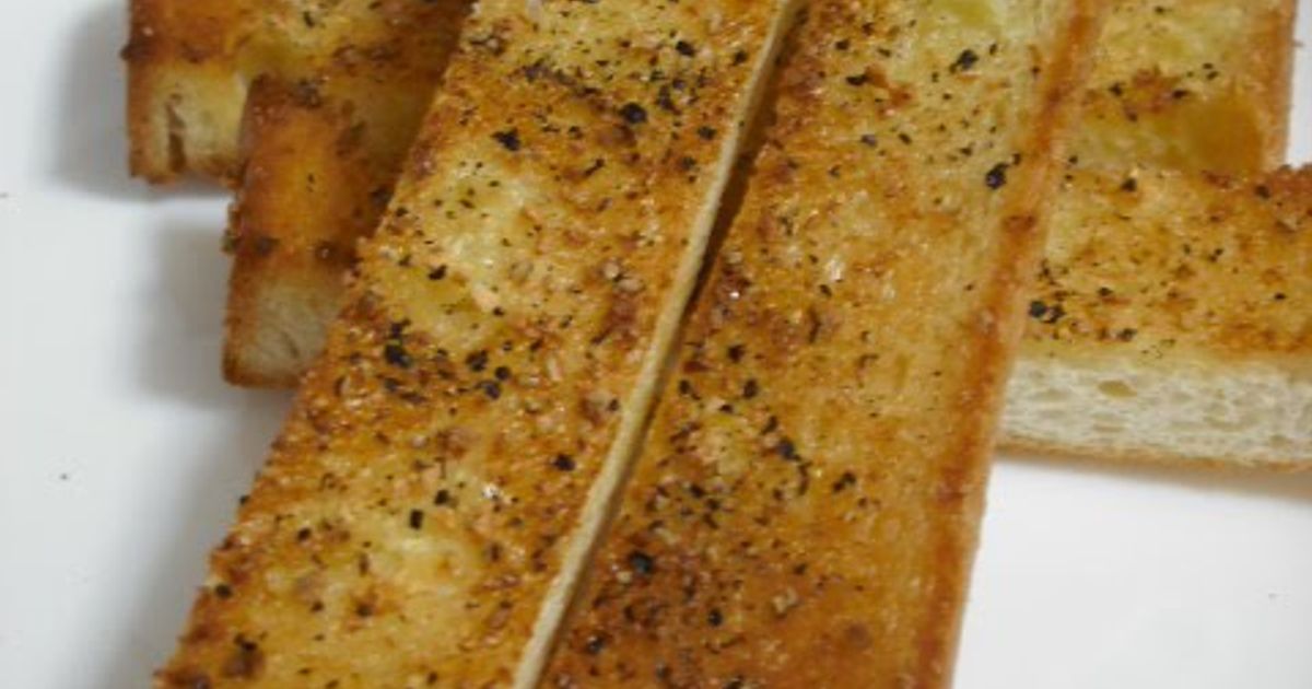 Garlic Pepper Toast Recipe by cookpad.japan